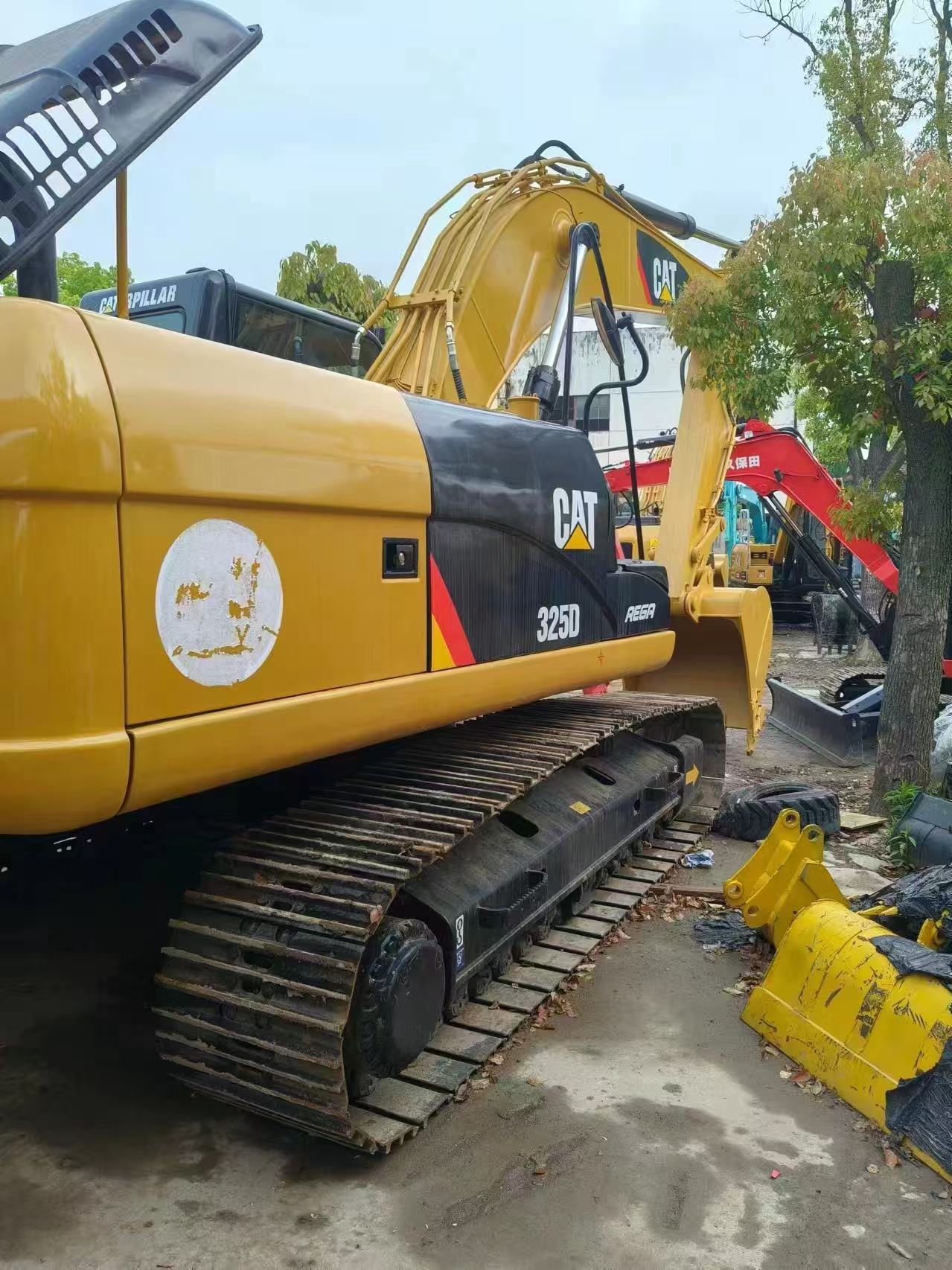 CAT 325D - JUEQI MACHINERY
